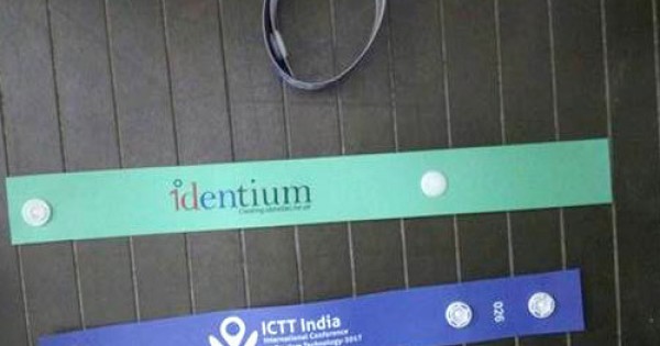 RFID PAPER WRIST BAND